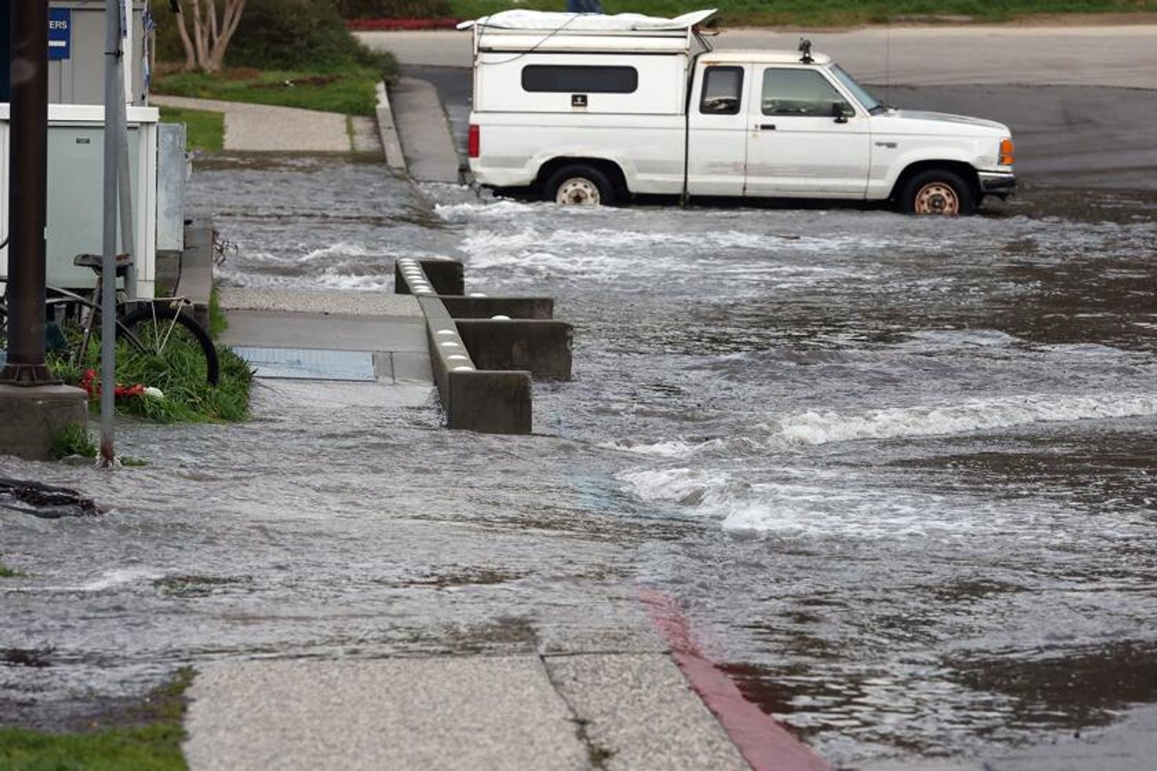 California's 7.0 Earthquake Triggers Tsunami Alert: A Wake-up Call for ...